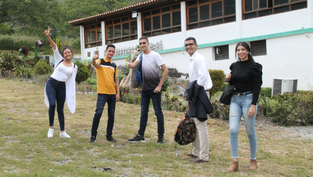 Desarrollo Estudiantil | UVM